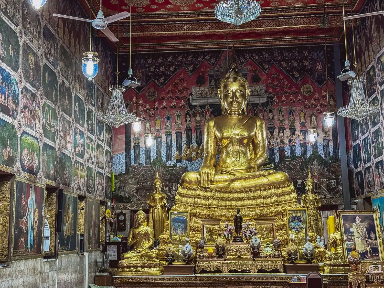 Wat Paknam Phasi Charoen: Marvel At The Largest Buddha Statue In The City