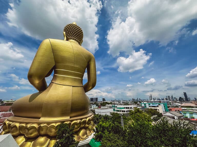 Wat Paknam Phasi Charoen: Marvel At The Largest Buddha Statue In The City
